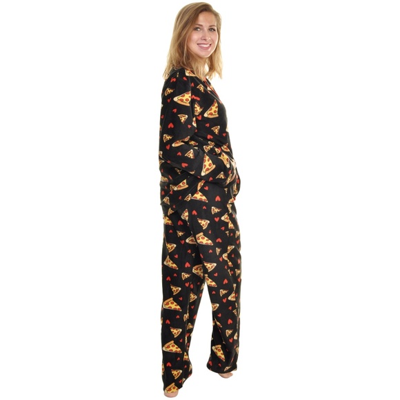 Intimates & Sleepwear | Pizza Love Cozy Plush Fleece Classic Pj Set Nwt ...